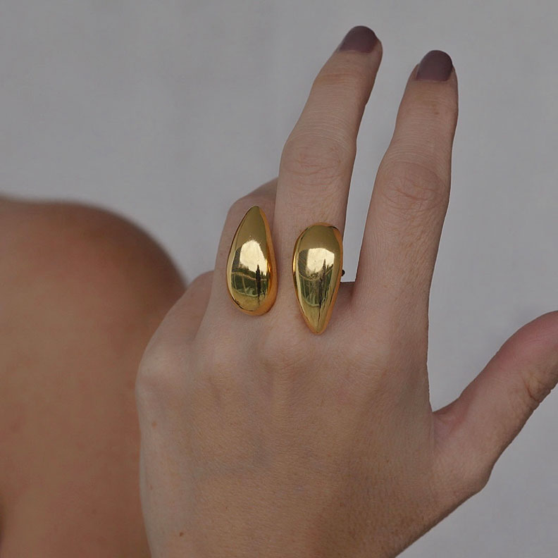 LINA HERNANDEZ - International. – Lina Hernandez Jewelry