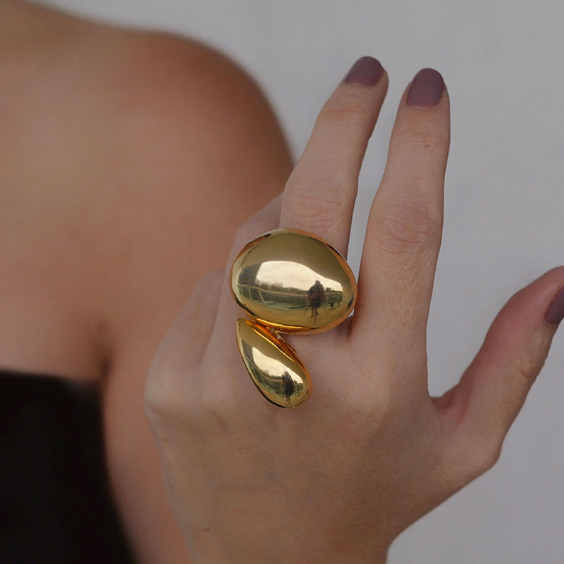 LINA HERNANDEZ - International. – Lina Hernandez Jewelry